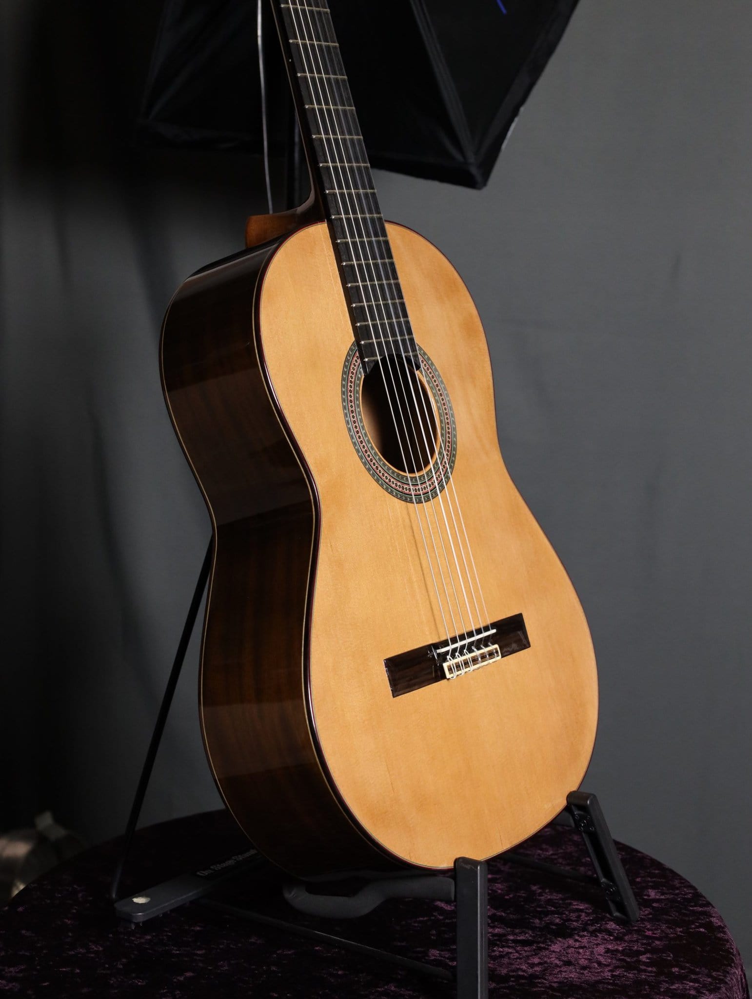 Altamira N400 Classical Guitar | Guitar Gallery | Music Shop MELB